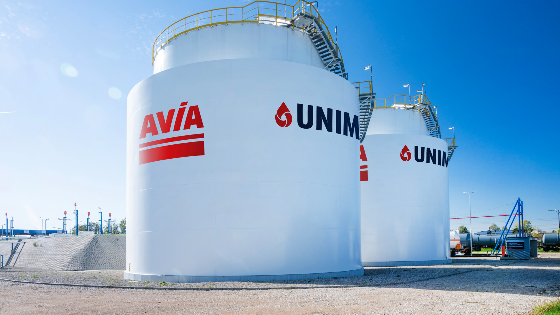 UNIMOT startuje z nową ofertą – jako pierwszy podmiot na rynku uruchamia kontrakty terminowe na ...